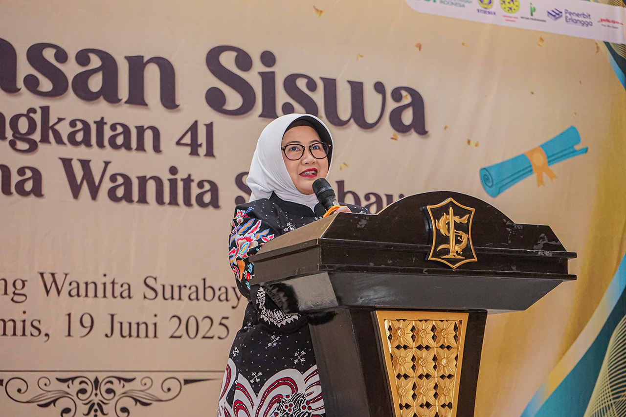 Pelepasan Siswa Kelas XII Angkatan ke 41 SMA Dharma Wanita Surabaya ...